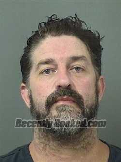 Recent Booking / Mugshot for RANDY THOMAS ROBERTS in Palm Beach County ...