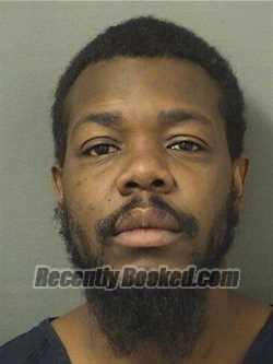 Recent Booking / Mugshot for RODERICK TERRAN BROWN in Palm Beach County ...