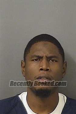 Recent Booking / Mugshot for REGINALD VONTEL MOORE in Palm Beach County ...