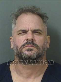 Recent Booking / Mugshot for MATTHEW MONTGOMERY HOOD in Palm Beach County, Florida