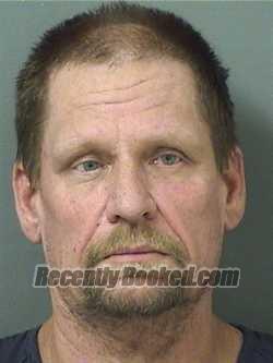 Recent Booking / Mugshot for MATTHEW HOLLATZ in Palm Beach County, Florida