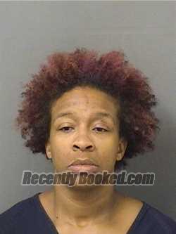 Recent Booking / Mugshot for KAZIA LASHAWN PARKS in Palm Beach County ...