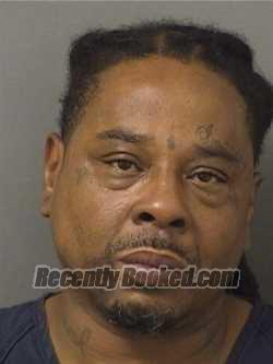 Recent Booking / Mugshot for LARRY WILLIEJ JOHNSON in Palm Beach County ...