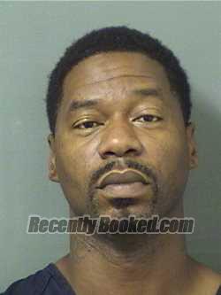 Recent Booking / Mugshot for JONATHAN LAMONT GRAHAM in Palm Beach ...