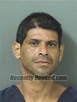Recent Booking / Mugshot for EDWIN SANCHEZ in Palm Beach County, Florida