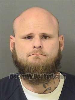 Recent Booking / Mugshot for JON HUNTER HOSKINSON in Palm Beach County ...