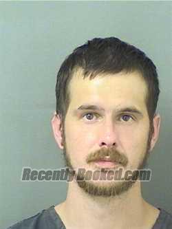 Recent Booking / Mugshot for XAVIER HARRIS in Palm Beach County, Florida