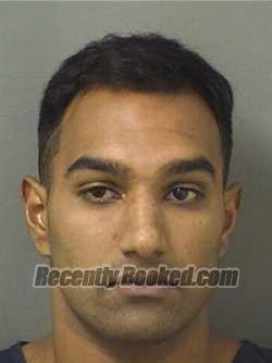 Recent Booking / Mugshot for REAZ ROBERT MOHAMMED in Palm Beach County ...