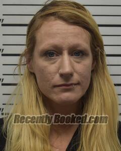 Recent Booking / Mugshot for Heather Marie Stauffer in Pratt County, Kansas