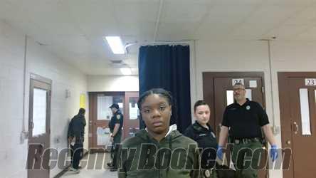 Recent Booking / Mugshot for INAYJHA NEVAEH WARE in Sedgwick County, Kansas