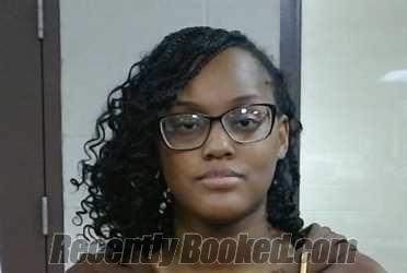 Recent Booking / Mugshot for MARSHAY L CORNER in Sedgwick County, Kansas