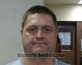 Recent Booking / Mugshot for THOMAS ANDREW WILLHITE in Sedgwick County ...