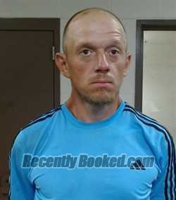 Recent Booking / Mugshot for NICHOLAS LEE JANZEN in Sedgwick County, Kansas