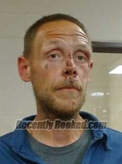 Recent Booking / Mugshot for DUSTIN WAYNE HYATT in Sedgwick County, Kansas