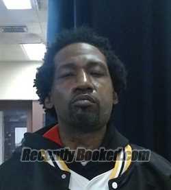 Recent Booking / Mugshot for BRUCE LAQUAN MITCHELL in Sedgwick County ...