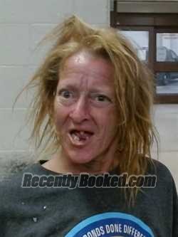 Recent Booking / Mugshot for VICTORIA RUTH CROOKS in Sedgwick County ...