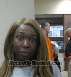 Recent Booking / Mugshot for DANIELLE R JONES MONROE in Sedgwick County ...