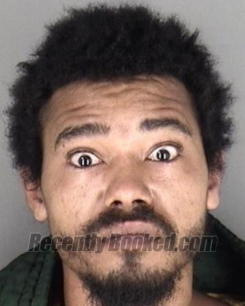 Recent Booking / Mugshot for Michael Terrell Daniels in Shawnee County ...