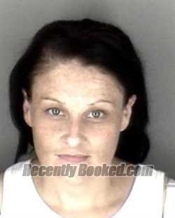 Recent Booking / Mugshot for Stephanie Renee Craddock in Shawnee County ...