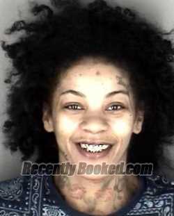 Recent Booking / Mugshot for Lashonda Lashay Pattillo in Shawnee County ...