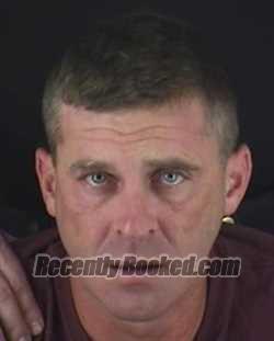 Recent Booking / Mugshot for Dustin Ray Sernec in Shawnee County, Kansas