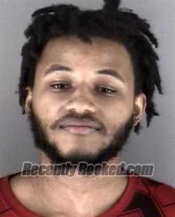Recent Booking / Mugshot for Michael Lee Jr Henderson in Shawnee County ...