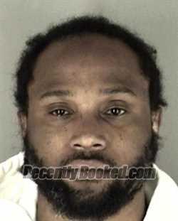 Recent Booking / Mugshot for Dwayne Gerald McCray Roberts in Shawnee ...