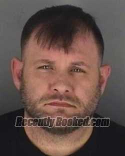 Recent Booking / Mugshot for Derek Donald Holt in Shawnee County, Kansas