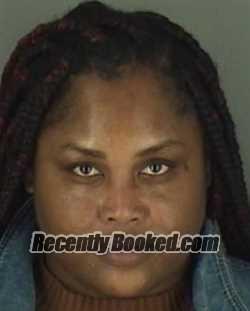 Recent Booking / Mugshot for Kiara Shavon Hayes in Shawnee County, Kansas