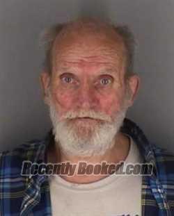 Recent Booking / Mugshot for Daniel Lee Senior Hester in Shawnee County ...