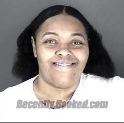Recent Booking / Mugshot for Lashawn Kayla McNair in Shawnee County, Kansas