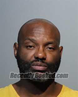 Recent Booking / Mugshot for NICHOLAS GORDON in Seminole County, Florida