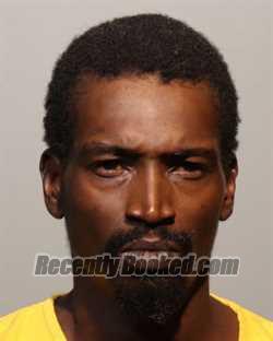 Recent Booking / Mugshot for DARON SUTTON in Seminole County, Florida