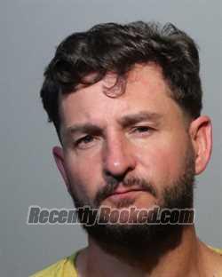 Recent Booking / Mugshot for NICHOLAS SCHNEIDER in Seminole County, Florida