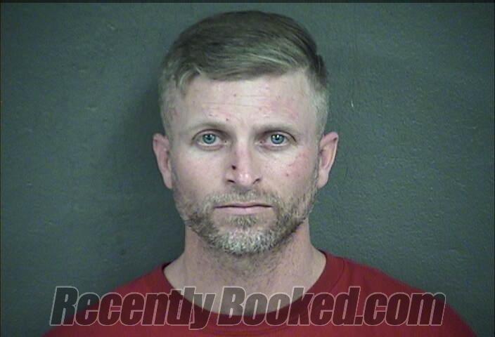 Recent Booking / Mugshot for DUSTIN BRYAN CHESTNUT in Wyandotte County ...