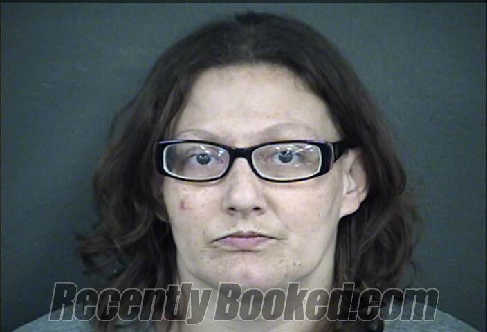 Recent Booking / Mugshot for REBECCA DAWN HUFFMAN in Wyandotte County ...