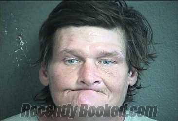 Recent Booking / Mugshot for JOSHUA MICHAEL WILLETT in Wyandotte County ...