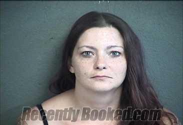Recent Booking / Mugshot for MIRANDA REYNOLDS in Wyandotte County, Kansas