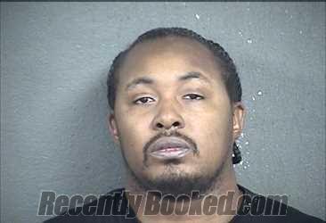 Recent Booking / Mugshot for KELVIN RAYNARD BROWN in Wyandotte County ...