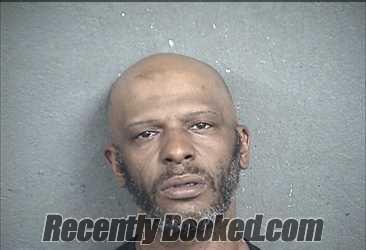 Recent Booking / Mugshot for ROBERT AARON MILAN in Wyandotte County, Kansas