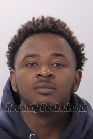 Recent Booking / Mugshot for MARQUAVIOUS ANTWAIN MONROE in Allen County ...