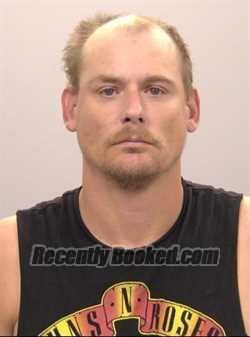 Recent Booking / Mugshot for Christopher Lee Compton in Allen County, Ohio