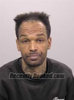 Recent Booking / Mugshot for Christian Deangelo Walker in Allen County ...