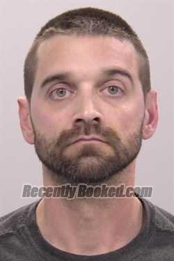 Recent Booking / Mugshot for Andrew Ryan Mathis in Allen County, Ohio