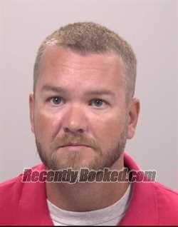 Recent Booking / Mugshot for Justin M Hollar in Allen County, Ohio