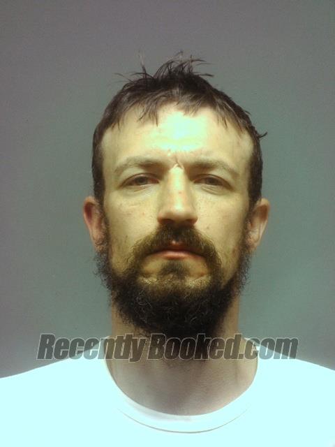 Recent Booking / Mugshot for MATTHEW DALE CLARK in Athens County, Ohio