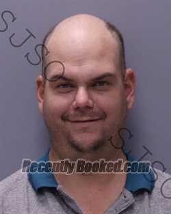 Recent Booking / Mugshot for ANDREW WAYNE HIATT in St Johns County, Florida