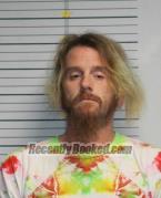 Recent Booking / Mugshot for TRAVIS DOUGLAS SNELL in Butler County, Ohio