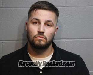 Recent Booking / Mugshot for DEVON ALLEN VANATTA in Coshocton County, Ohio
