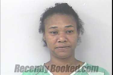 Recent Booking / Mugshot for Tierra Danielle Benjamin in St Lucie ...